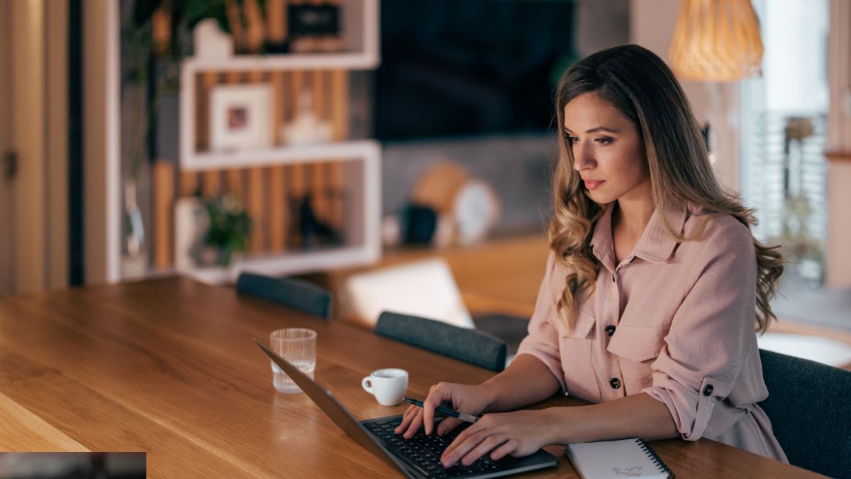 50+ Empowering Quotes To Honour Independent Women On Single Working ...