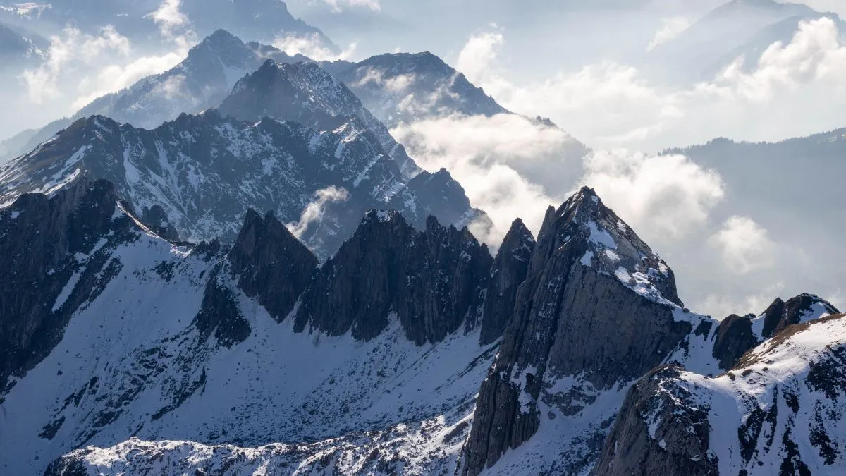 30 Years In Ice: Pakistani Man's Frozen Body Discovered, ID Card Cracks ...