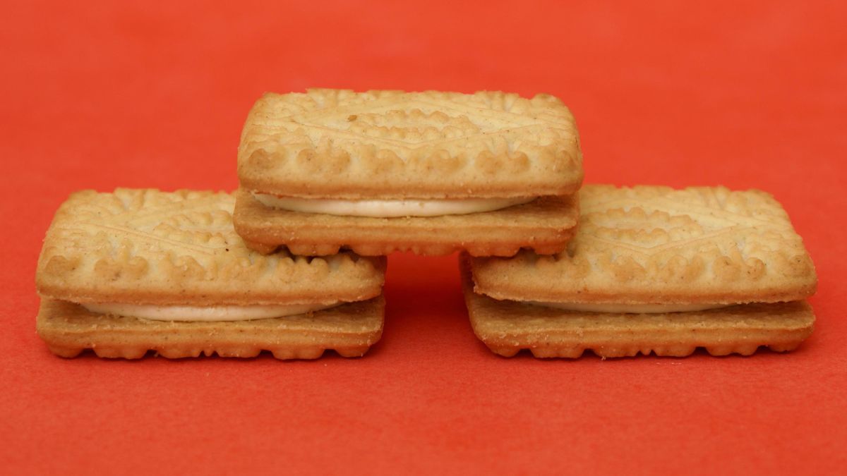 What Happens To Your Health When You Eat Cream Biscuits?