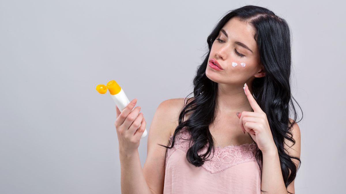 Why You Need Sunscreen Indoors: Expert Cites 5 Skin-Saving Reasons You ...