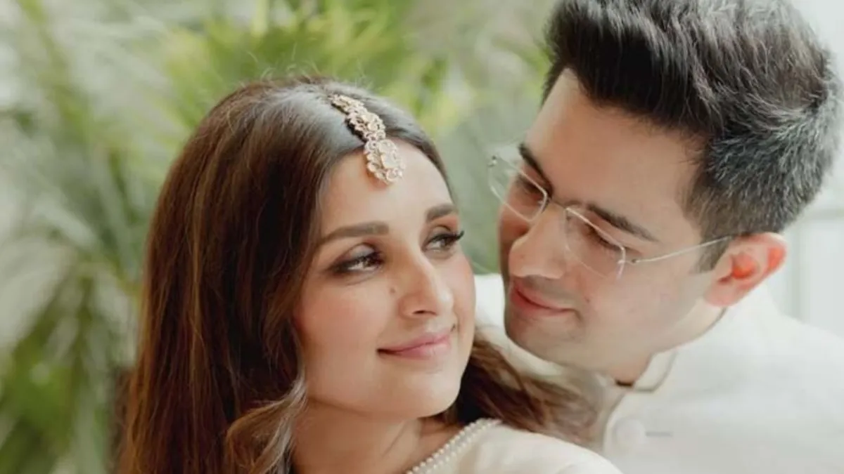 Parineeti Chopra, Raghav Chadha Announce Pregnancy: 'Our Little Universe...On Its Way' | See ...