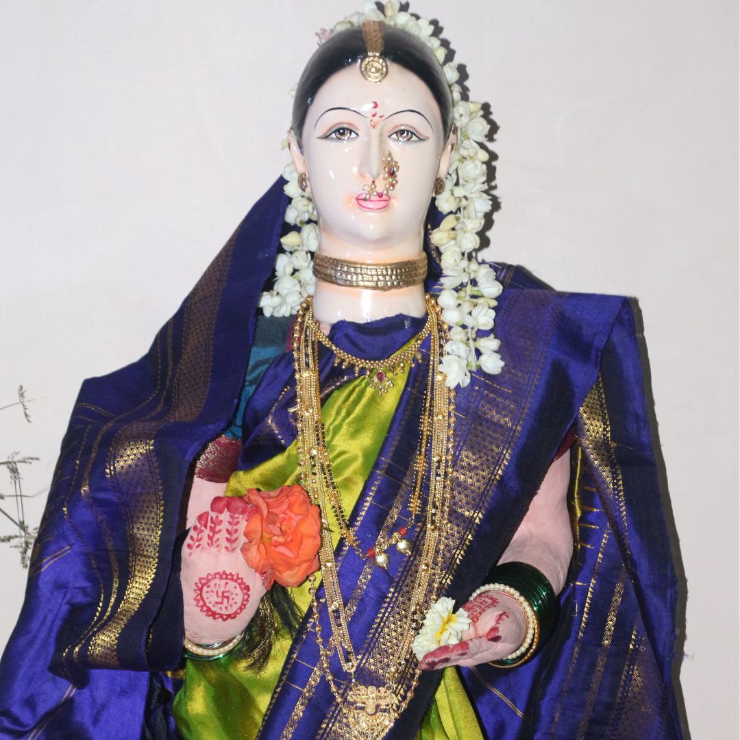 Jyeshtha Gauri Pujan 2025: Check Date For Avahana, Puja And Gauri ...