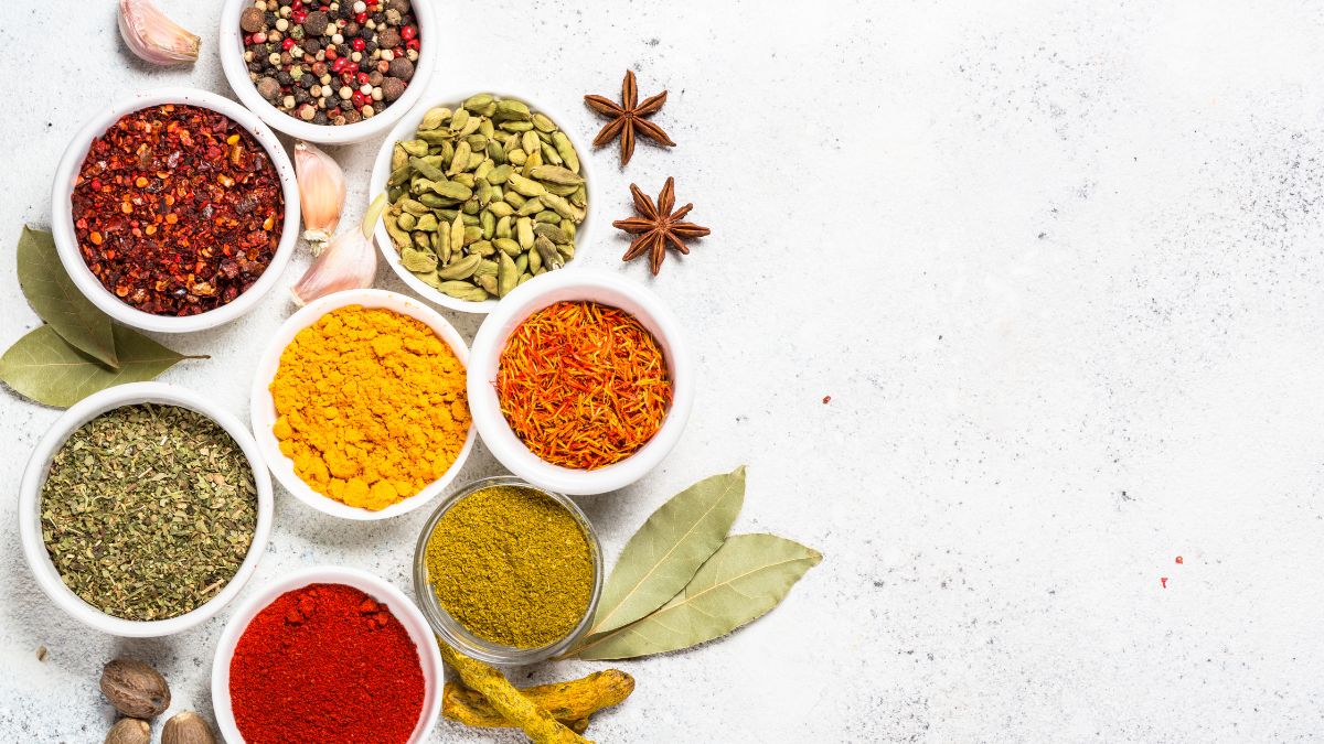 5 Easy Cooking Tips To Stop Spices From Getting Bitter While Frying