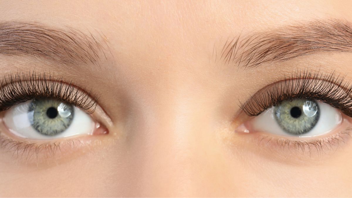 5 Simple Tips To Keep Your Eyelash Extensions Strong And Make Them Last ...