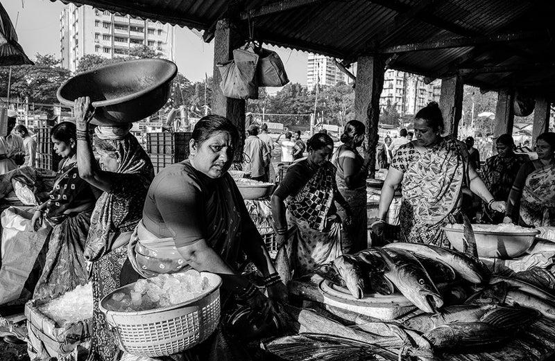 Bharat Gupta’s Striking Monochrome Photos Capturing Mumbai Featured By ...