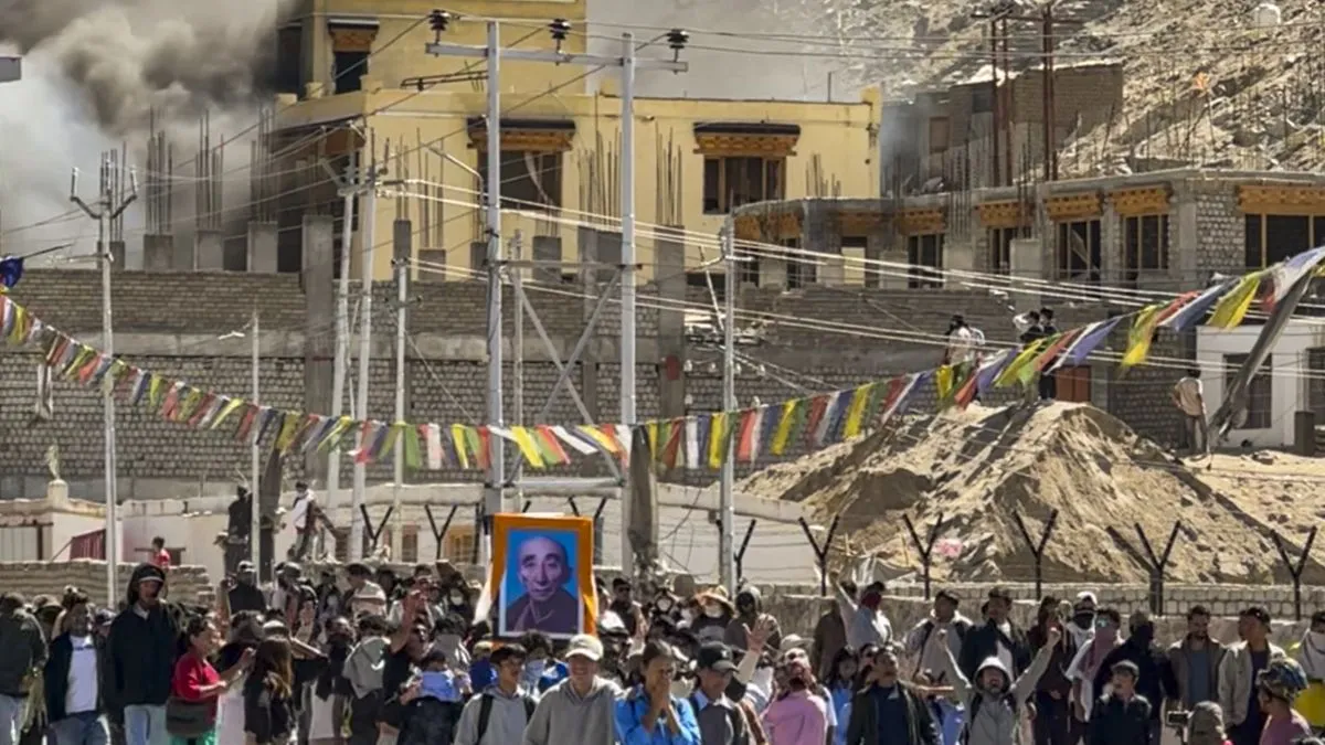 Ladakh Protest: 4 Killed In Leh Clashes, Curfew Imposed; LG Alleges Mob ...