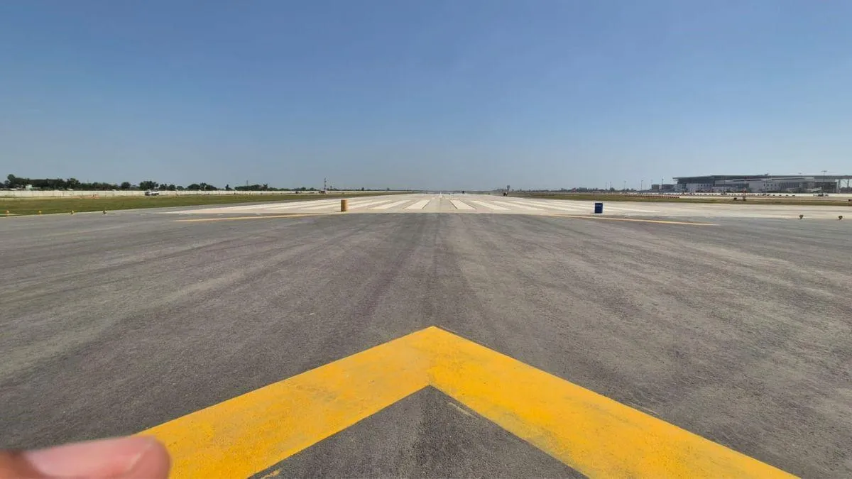 Noida Airport Update: Aircraft Landing Successful On Runway-28, Awaits ...