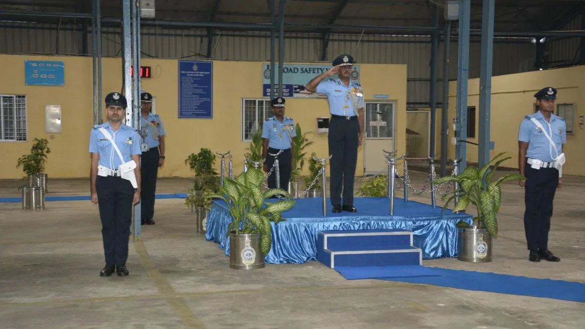 Tamil Nadu: Air Marshal Inspects Operational Readiness Of Avadi Air ...