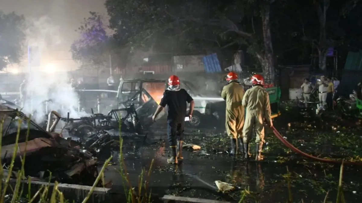 Delhi Red Fort Car Blast Not Suicide Bombing Attack, Suspect May Have ...