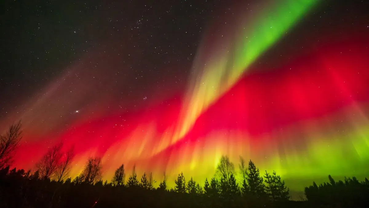 Northern Lights Dazzle Skies Across US And Beyond In Rare Photo ...