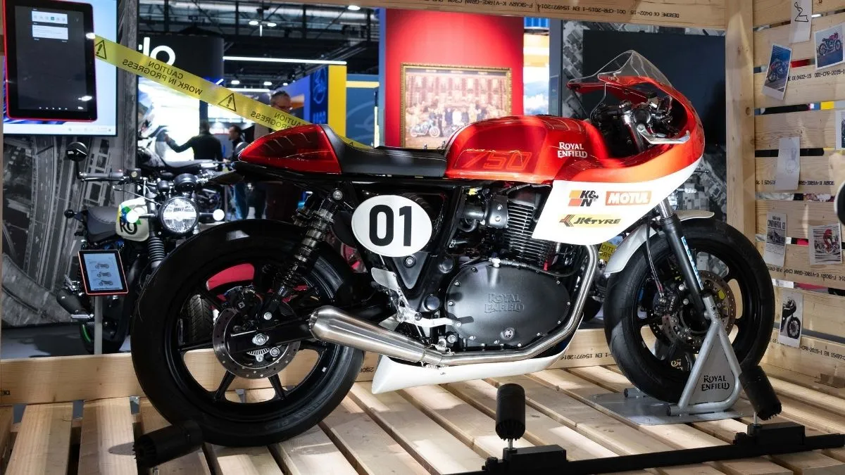 Motoverse 2025: Royal Enfield Continental GT 750 Race Prototype Showcased, To Compete In 2026 INRC