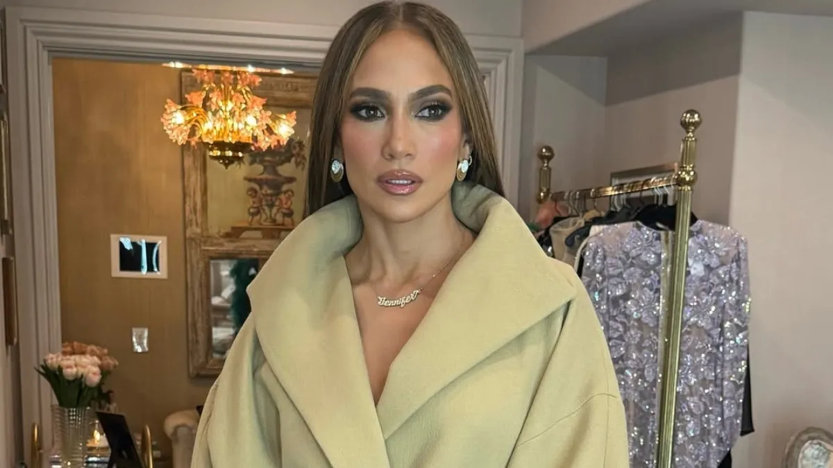 Jennifer Lopez Arrives In India For The First Time To Perform At Netra ...