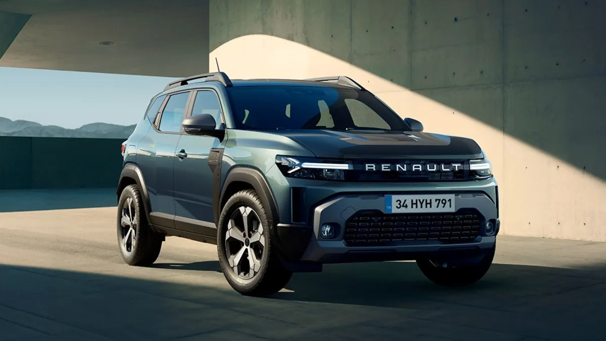 2026 Renault Duster Launch On January 26: Triple-Screen To Panoramic ...