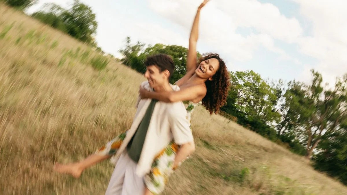 What Is Zip-Coding? The New Viral Dating Trend Everyone Is Obsessed ...