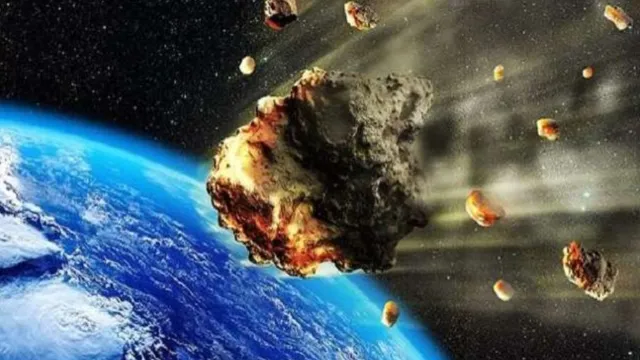 Is The World Ending In 2026? Pakistani mystic’s Chilling Comet Prophecy ...