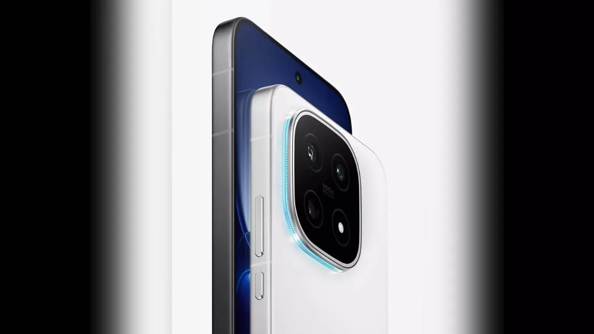 iQOO 15 Ultra To Launch Soon: Key Specs Leaked, Device Spotted On ...