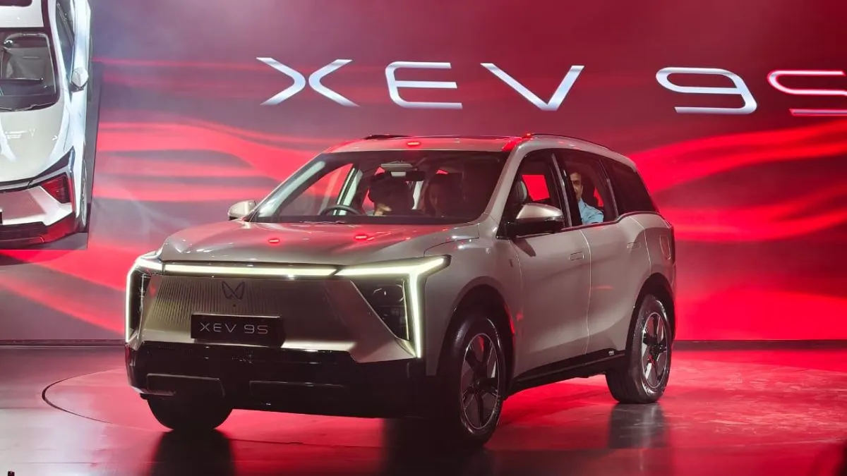 Mahindra XEV 9S Launched In India At Rs 19.95 Lakh: Gets Panoramic ...