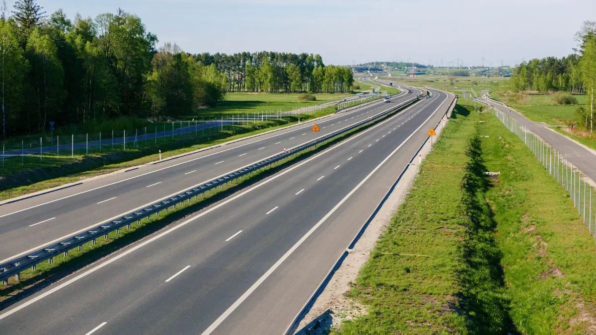 Delhi PWD Plans To Redevelop 400-Km-Long Stretches Of Road With ‘World ...