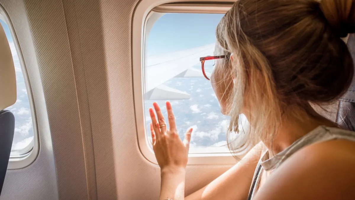 6 Tips For Long-Haul Flights To Help You Land Feeling Fresh, Relaxed ...