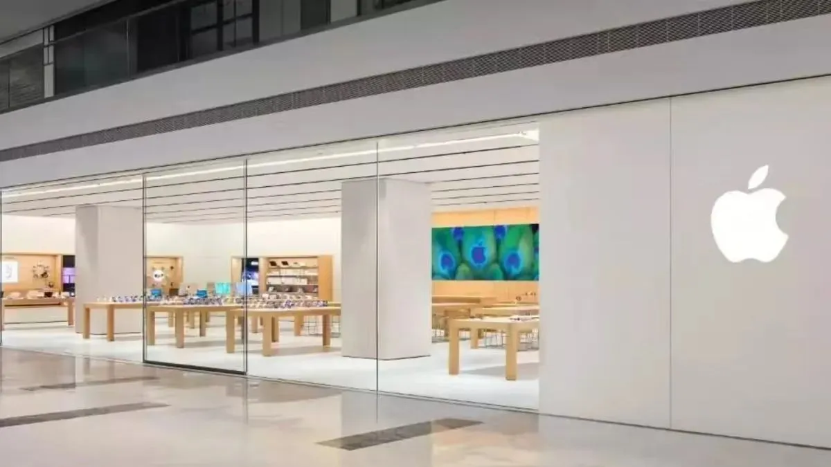 Noida Gets First Apple Retail Store; Check Out iPhone 17, M5 iPad Pro ...