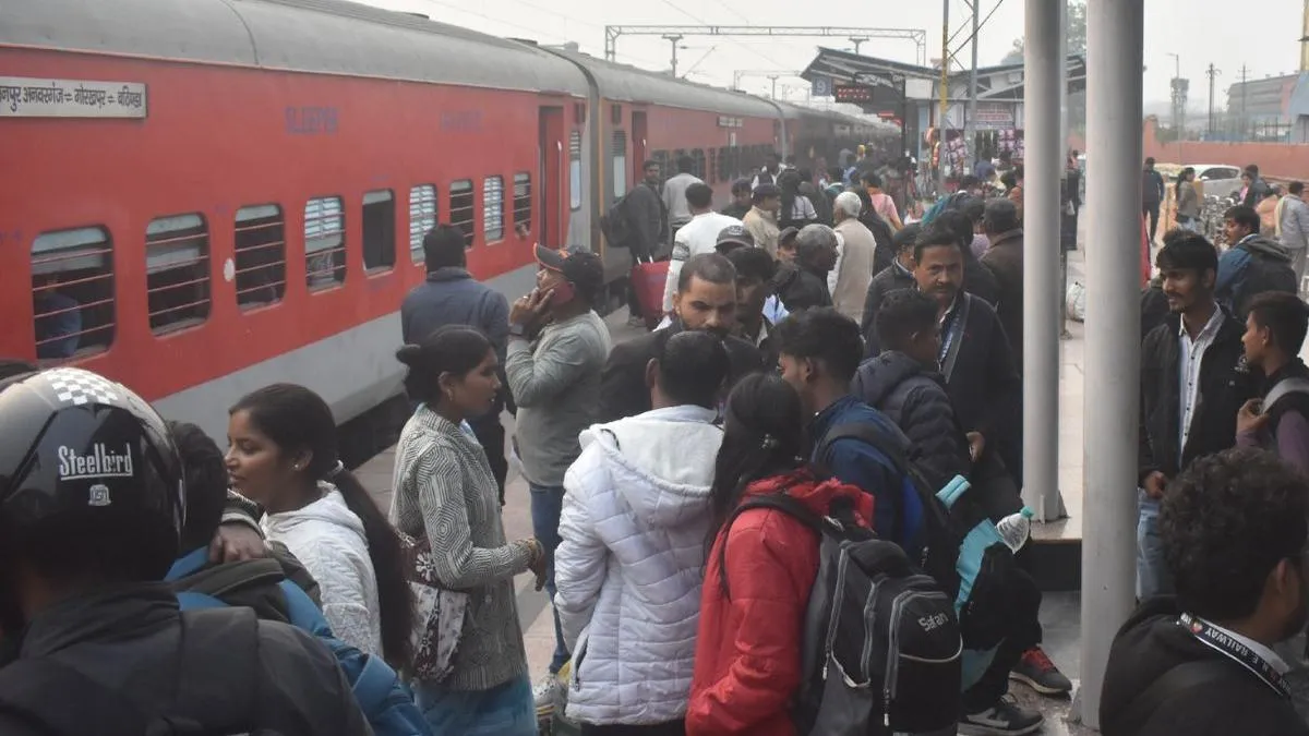 Indian Railways Revises Chart Preparation Timings; First List To Be ...