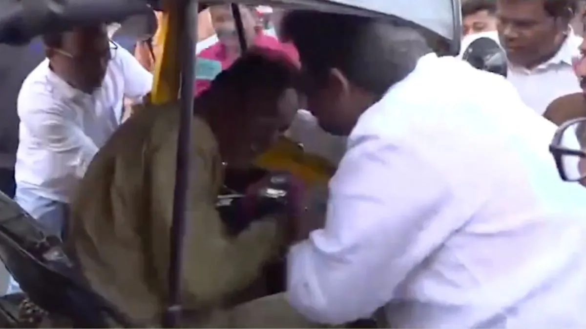 Mumbai News: BJP MLA Slaps Auto-Rickshaw Driver During Protest In ...