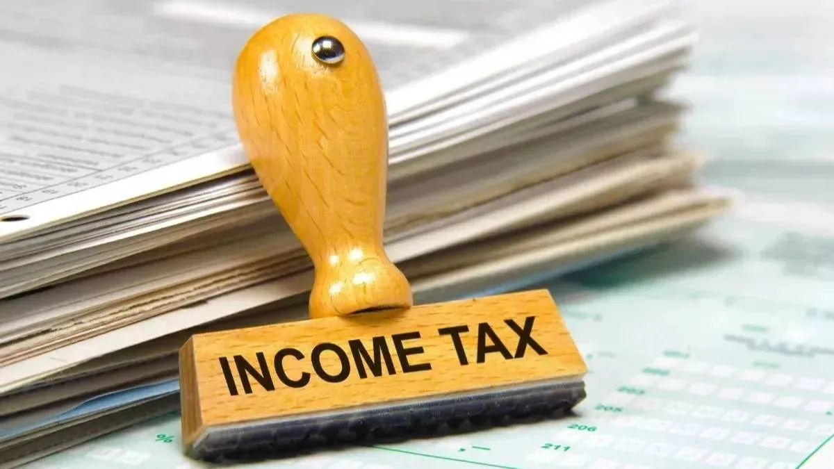 Income Tax Dept To Monitor Your Social Media And Emails From April 1 ...