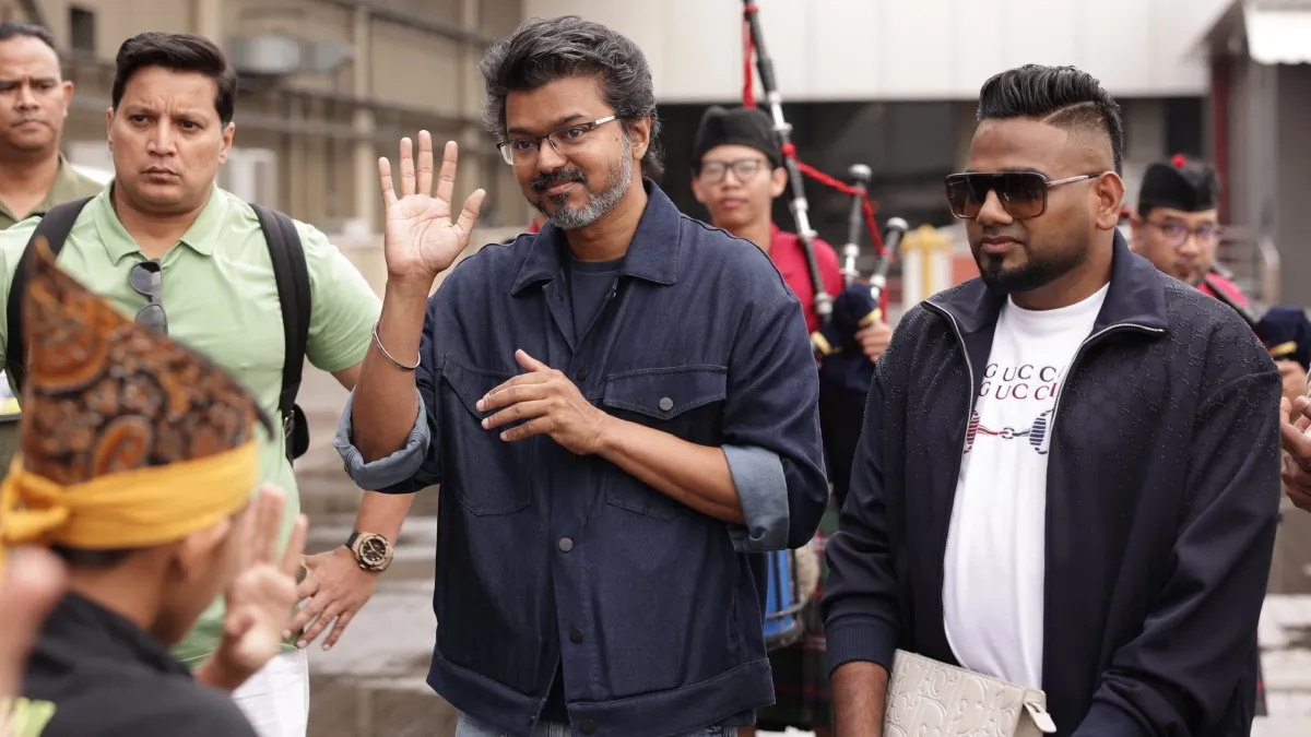 Thalapathy Thiruvizha Ticket Price: How To Book VIP And Luxe Seats For Tamil Movie Jana Nayagan ...