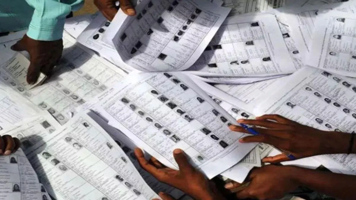 Kolkata SIR: EC Begins Hearings For Deleted Voters; List Of Documents ...