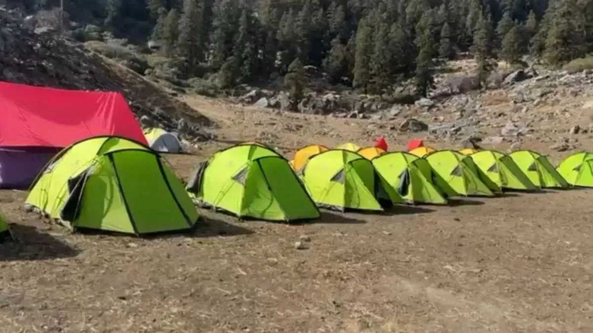 Gurugram Trekking Group Split At Quarry Pass-Pangarchula Route; One ...