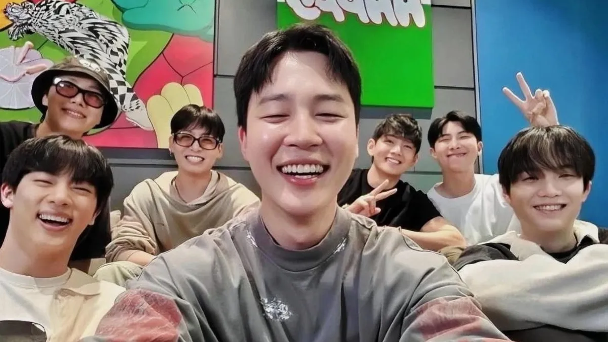 Did BTS Just Confirm Their Comeback Date? Fans Can’t Stop Decoding 3 ...