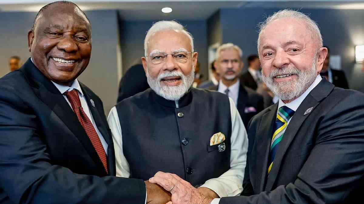 A Year Of Faith, Foreign Visits And Milestones: PM Modi's 2025 Captured ...