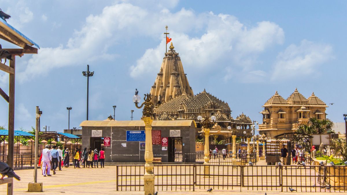 30+ FAQs And Surprising Facts About The 1000-Year-Old Somnath Temple