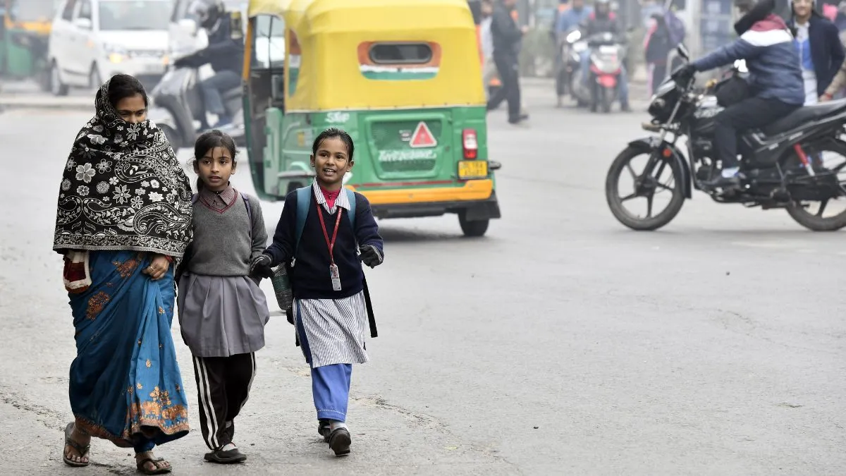 Ghaziabad School News: School To Remain Closed For THESE Classes Till ...