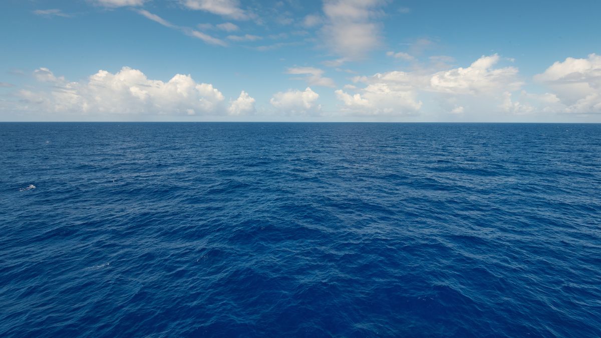 Which Is The Deepest Ocean Trench In The World? Know How Deep It Is ...
