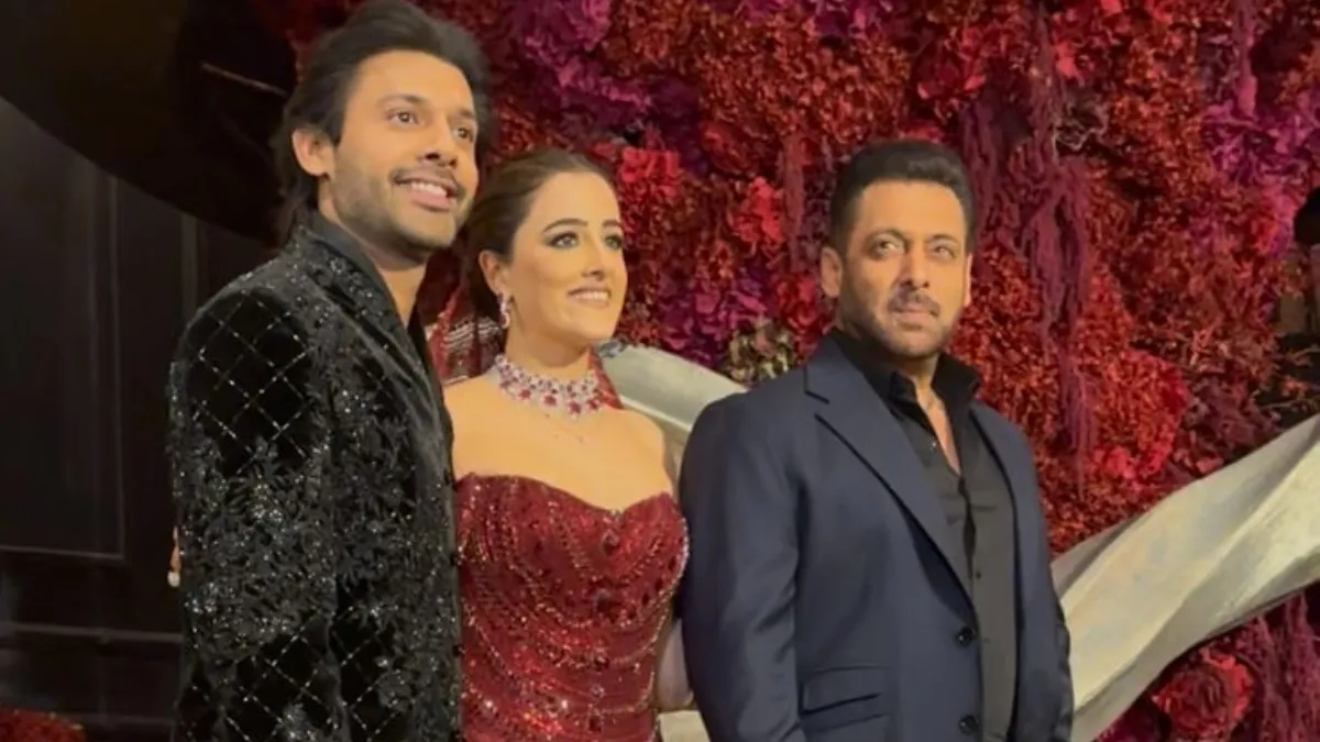 Salman Khan Turns Heads At Stebin Ben-Nupur Sanon's Grand Mumbai ...