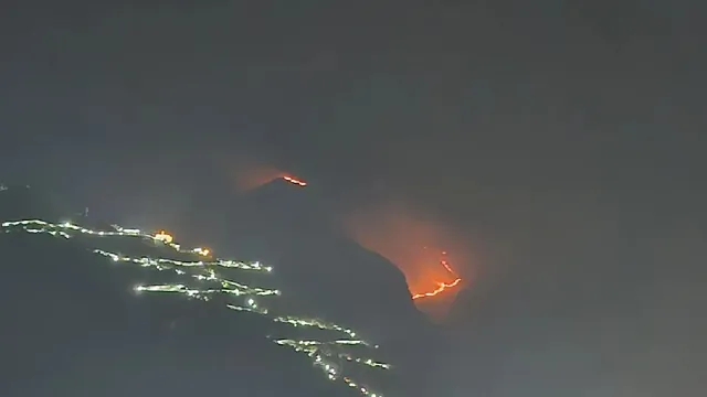 Vaishno Devi Fire: Blaze In Trikuta Mountains Near Ardhkuwari; Yatra ...
