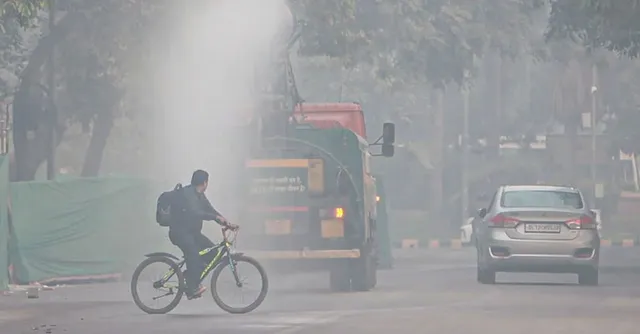 Delhi Weather: IMD Issues Yellow Alert For Dense Fog; AQI Slips Into ...