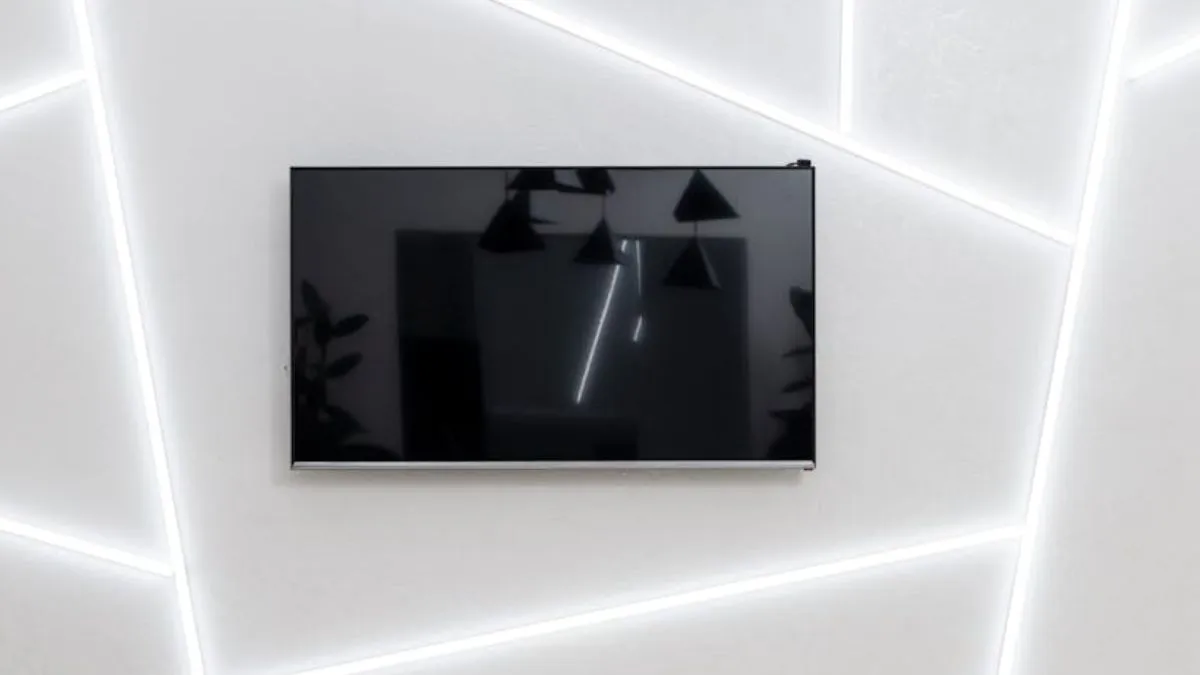 Flipkart-Amazon Republic Day Sales 2026 Just Made 65-Inch Smart TVs ...