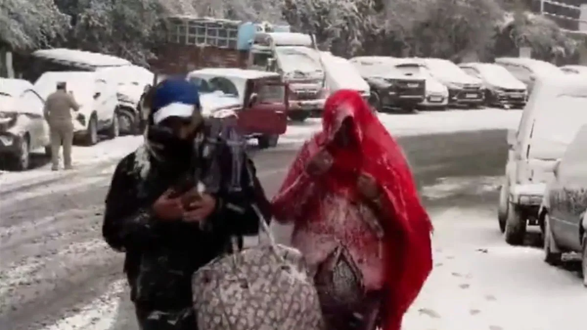 Himachal Weather Forecast: Shimla, Manali Witness Season's First ...