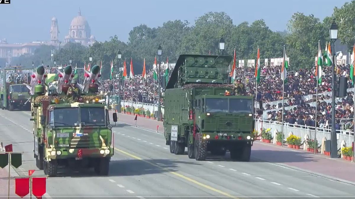 Republic Day 2026 Live Updates: PM Modi Greets Crowd At Kartavya Path ...