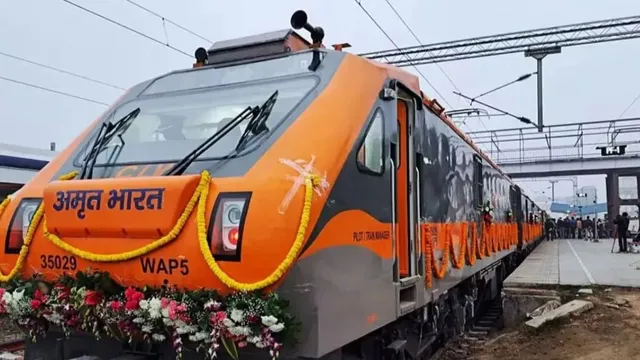 Dibrugarh-Gomti Nagar Amrit Bharat Express To Boost Connectivity Across ...