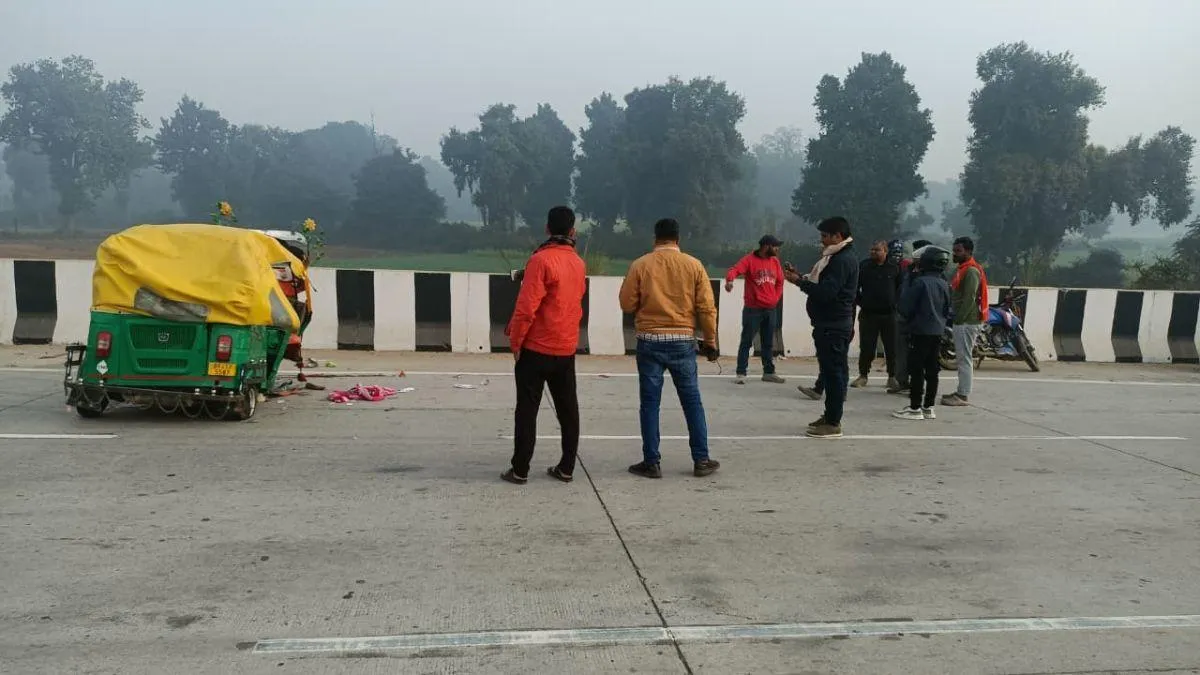 Bihar Road Accident: Speeding Truck Crushes Auto On Bihta-Arrah Highway ...