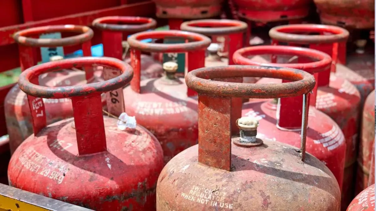 Delhi Free LPG Announcement: Ration Card Holders To Get Free LPG ...