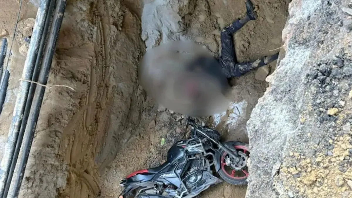 Delhi Biker Dies After Falling Into Pit, 3 Engineers Suspended; Father ...