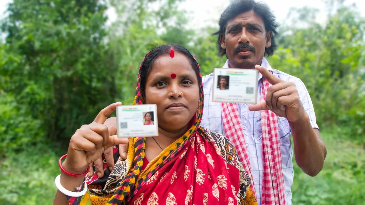 Aadhaar Card Update: How To Change Your Mobile Number On Aadhaar Card ...