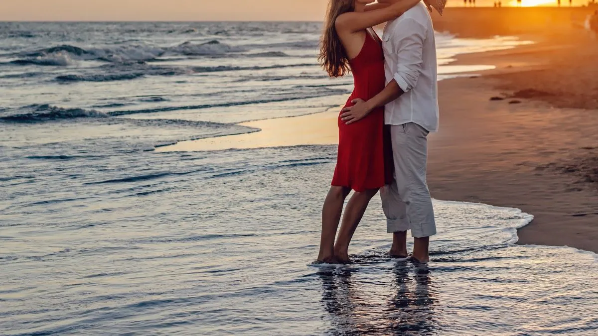 What Is Sex Recession Data Reveals Gen Z Have Less Sex Than Their
