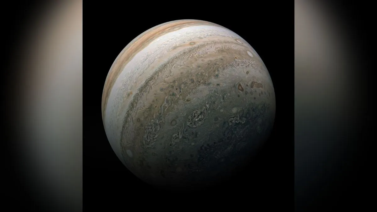 Decades Old Jupiter Measurements Get A Precise Reality Check