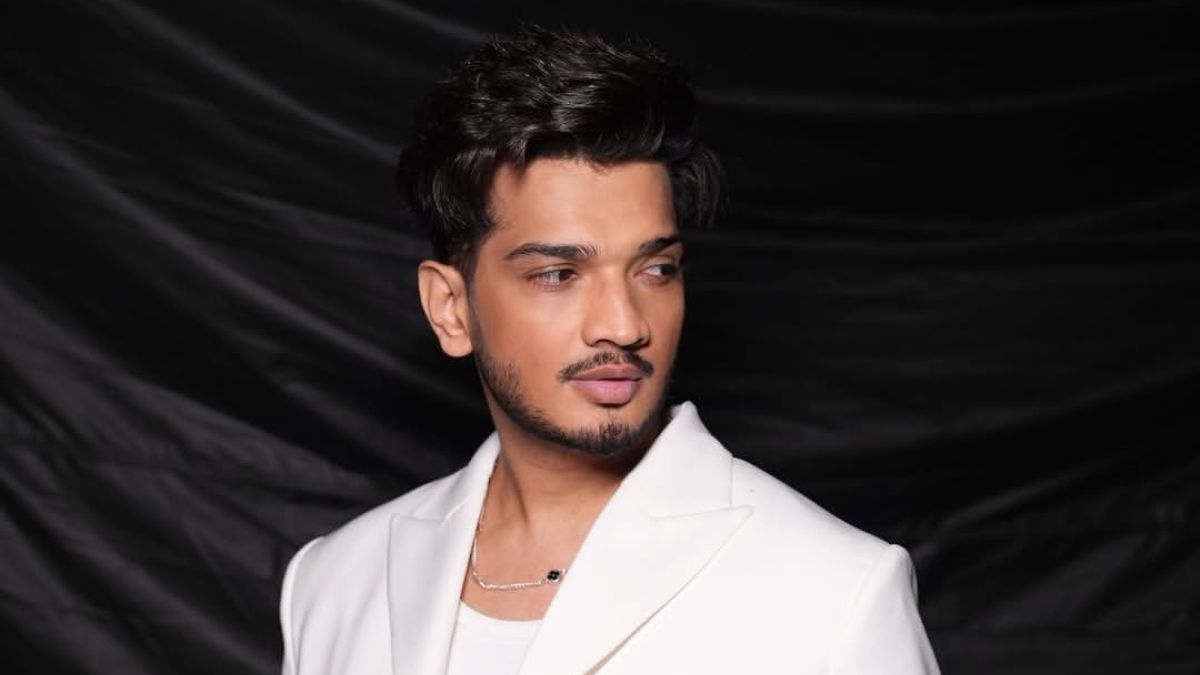 ‘Distracting From Epstein Files’: Munawar Faruqui Criticises US-Israel ...