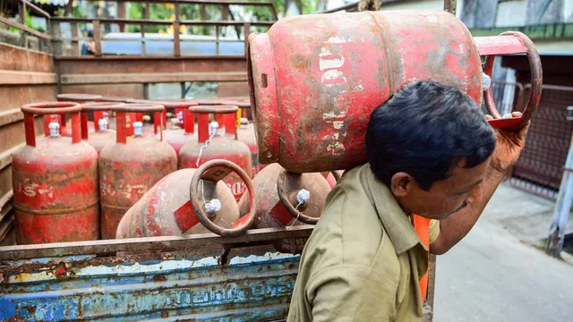 LPG Cylinder Price Hike From March 7; Check New Rates In Delhi, Mumbai ...